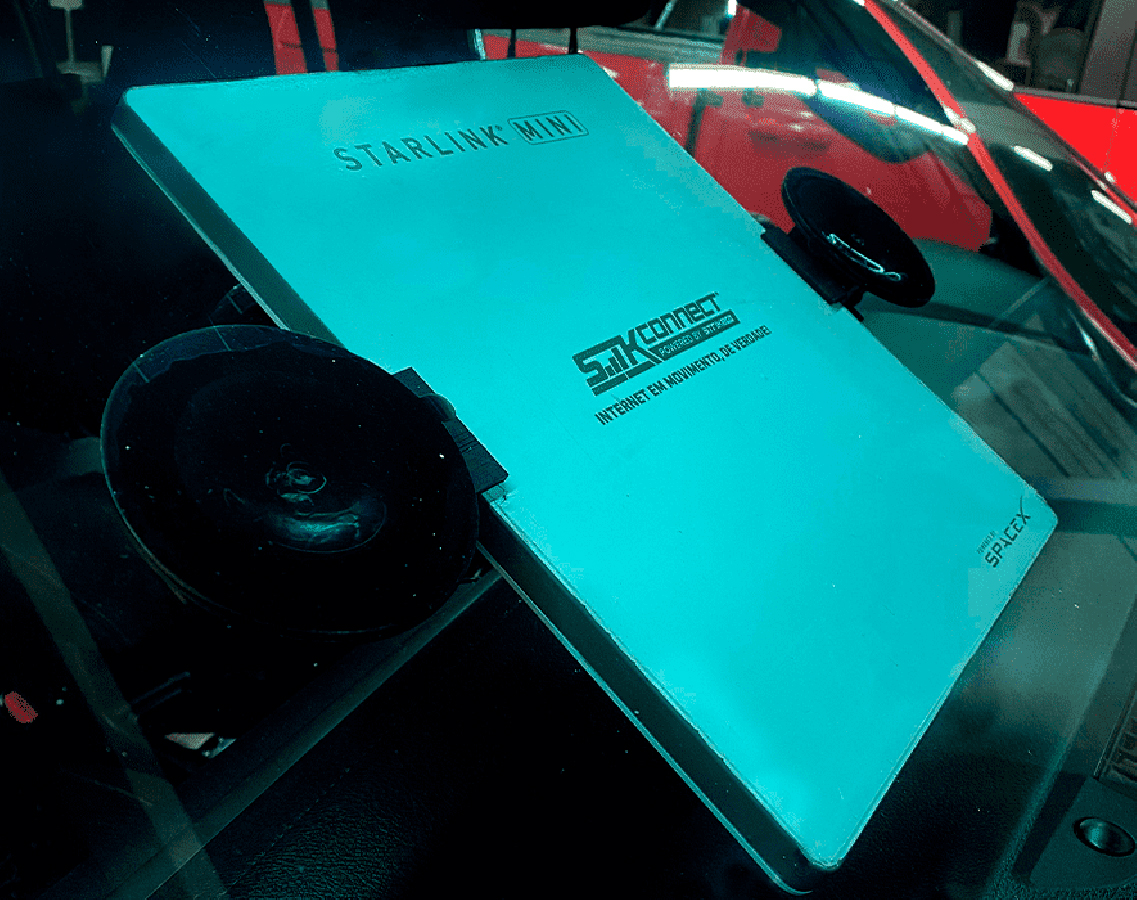 Internet en movimiento con Starlink Mini: conozca el estuche de montaje ...